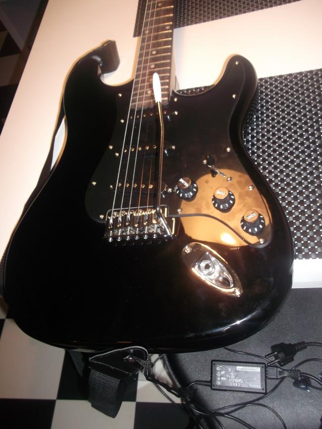 el guitar - Clifton/C.Giant - Elektriske guitarer - soundtrade