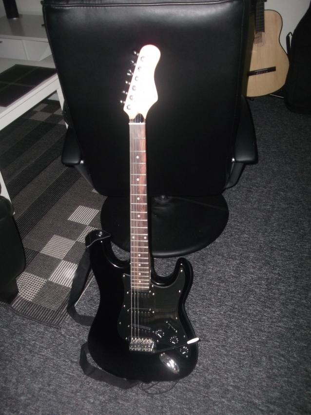 el guitar - Clifton/C.Giant - Elektriske guitarer - soundtrade
