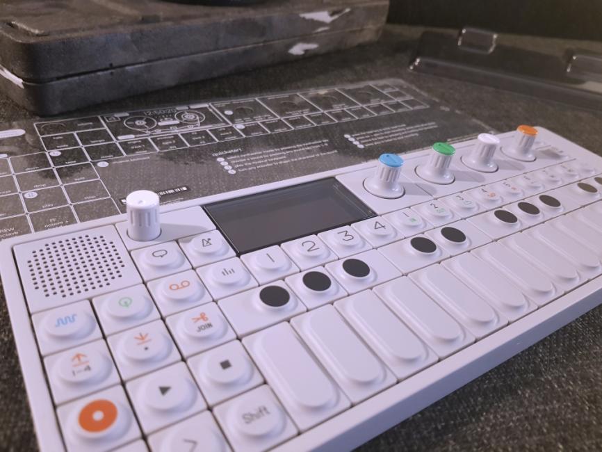 Teenage Engineering OP-1 - Synthesizers - soundtrade