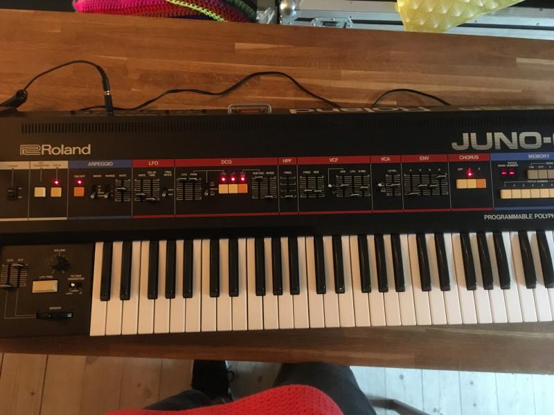Juno 60 - Roland - Synthesizers - soundtrade