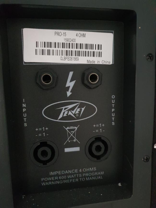 Peavey pro-15 - PA & Mixere - soundtrade